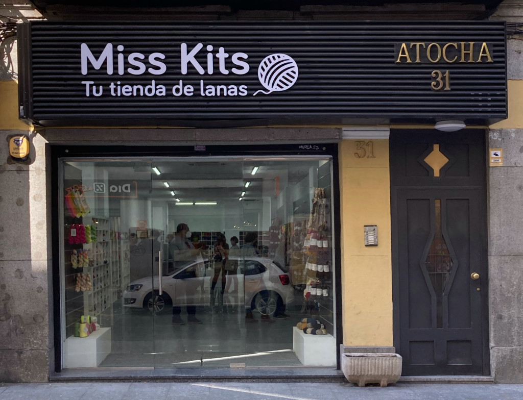 Miss Kits inaugura tienda de lanas en Madrid